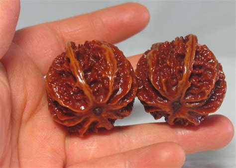 全拓数据 文玩电商悄悄崛起，加速文玩 破圈”，吸引更多年轻玩家盘核桃 知乎