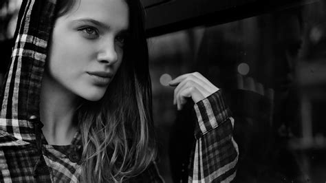 Women Emily Tebbetts Tessa Schaaf Hd Wallpaper Rare Gallery