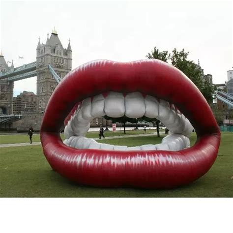 41174us Valentine S Day Giant Inflatable Lip Model Airblown Mouth