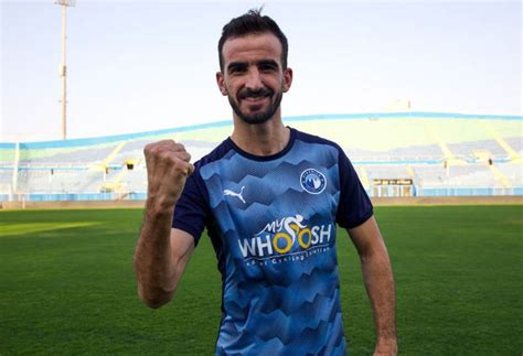 تأكيدا لـكورة بلس بيراميدز يعلن تعاقده مع محمود دونجا