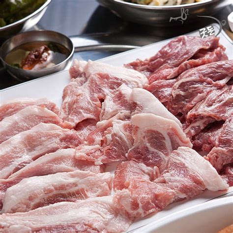 굿돈 국내산 돼지 특수부위 모둠 1kg 뽈살 1kg 뽈항정 1kg 삼겹머릿살 1kg 티몬
