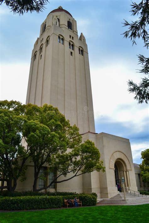 史丹福大学校园 编辑类图片 图片 包括有 大厅 教育 校园 学校 斯坦福 采取 学院 四元组 76588625