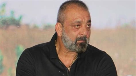 Sanjay Dutt ఆ స్టార్ హీరో కోసం విలన్‌గా మారనున్న సంజయ్ దత్ ఫ్యాన్స్