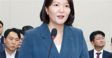 최수연 네이버 대표 당분간 라인야후 지분 안 팔것