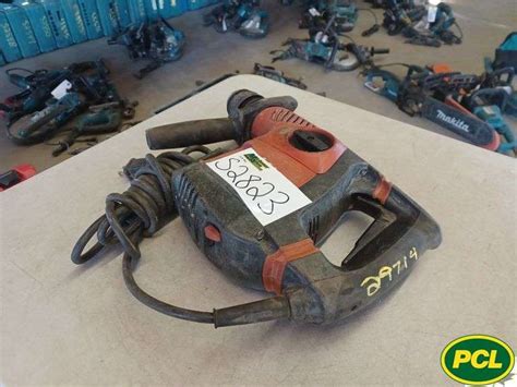 Hilti Hammer Drill Te40 Or Equivalent Qty 1 Michener Allen Auctioneering Ltd