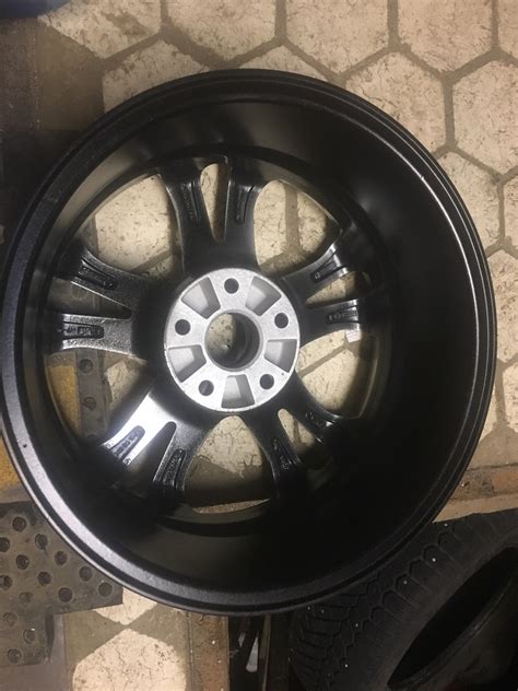 Отремонтировали диски в итоге — Volkswagen Tiguan (1G), 2 л, 2010 года ...