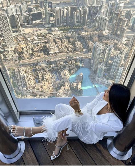 Pin De Xx Em 💗n Viagem Dubai Mulheres De Luxo Fotos De Praias Lindas