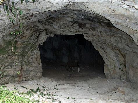 鎌倉時代を歩く鎌倉 伝義時の法華堂跡 11