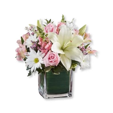 Pink And White Cube In Columbia Station Oh Columbia Florist And Nursery