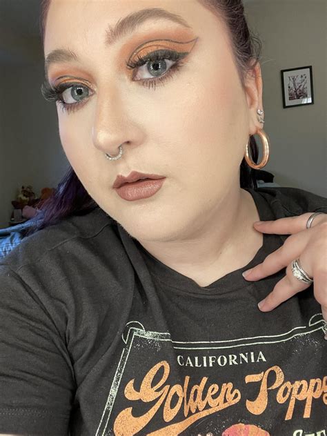 Tried My Hand At Liner I Could Not Stop Shaking Rmakeupaddiction