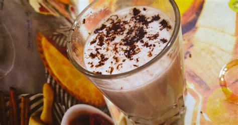 Hot Chocolate Recipe By Nazia Qureshi Cookpad