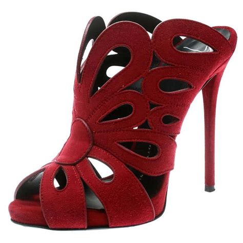 Giuseppe Zanotti Red Cutout Suede Peep Toe Mules Size 35 At 1stdibs
