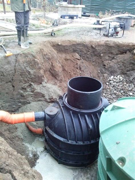 ПРЕЧИСТВАТЕЛНА СТАНЦИЯ ЗА 5 Е Ж тип проточни аеробни пречиствателни станции и резервоар за