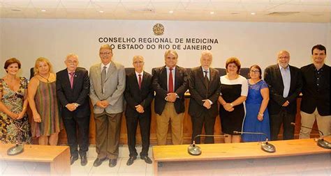 Presidente Da Fmb Participa De Posse Do Crm Do Rio De Janeiro