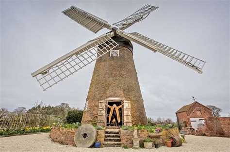 Windmills England S Beautiful Remnants Of A Simpler Time From The