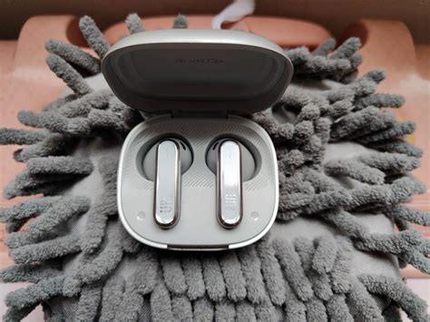 An Lisis Jbl Live Flex Probamos Estos Auriculares Con Buen Sonido Y Mejor Autonom A