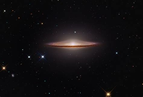 M104 La Galàxia Del Sombrero