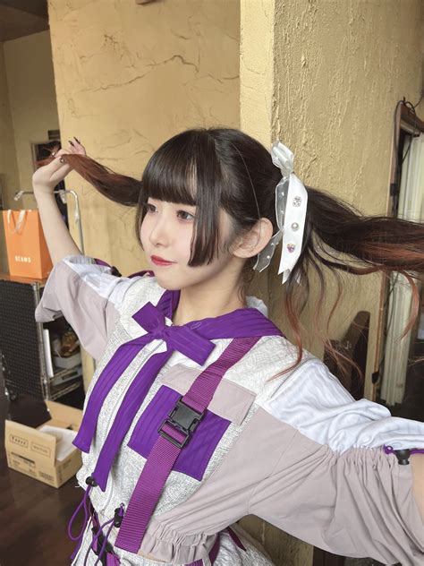 早﨑 優奈 月に足跡を残した6人の少女達は一体何を見たのか… On Twitter 旧衣装でした