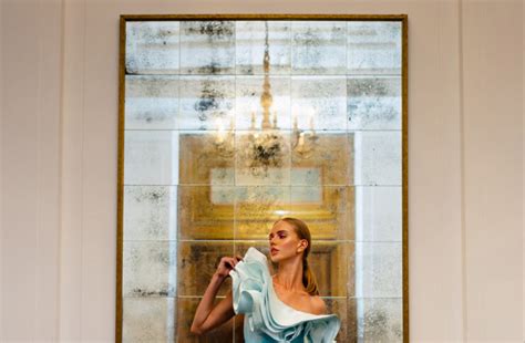 Model Profile Indre Novikaite Fashion Week Online®