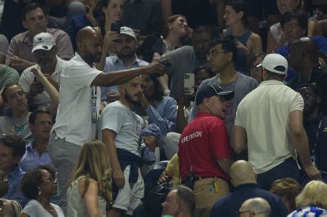 Coco Gauff Karolina Muchova Us Open Semifinal Delayed By Climate Protesters