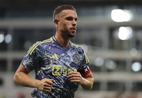Former Liverpool Star Jordan Henderson Open To Sunderland Transfer