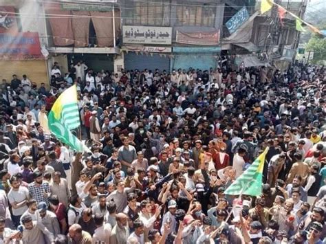 Kashmir Complete Shutter Down Protest Rallies Accross Pak Against