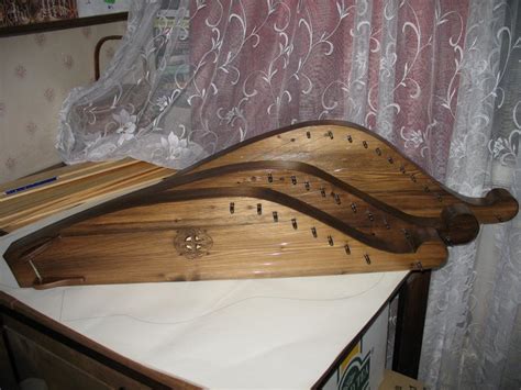 Russian traditional musical instruments