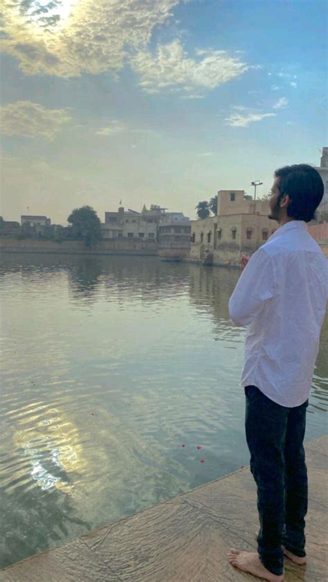 Vaibhav Bhardwaj On Linkedin Linkedin Storyteller Writer Engineers