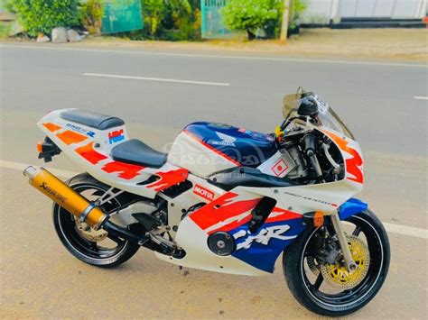Honda CBR GULLARM Used 2011 Rs 1420000 Sri Lanka