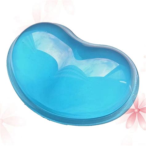 Gaming Mouse Pad Siliocne Heart Shaped Deskmat Small Desk Pad Gaming
