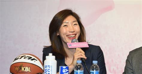 레전드 임영희 우리은행 코치계약 완료