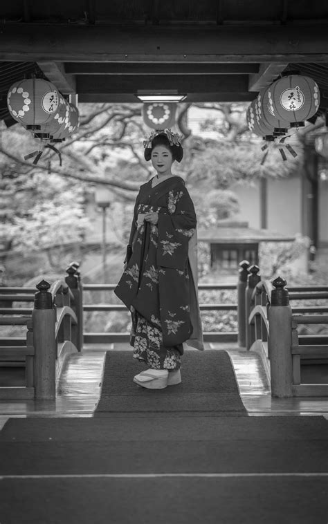 Maiko Katsuna Kyoto Japan Japanese Beauty Japanese Things Sobe Japan Art Regalia