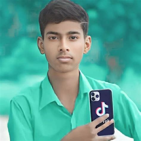 Forhan Khan ★═╝ Forhanofficial • Threads Say More