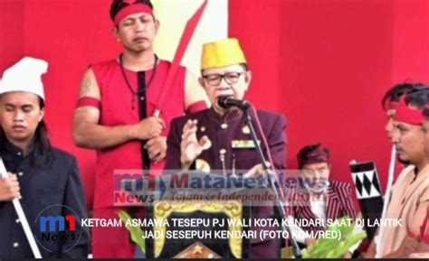 Asmawa Tosepu Pj Wali Kota Kendari Dilantik Sebagai Sesepuh Kota