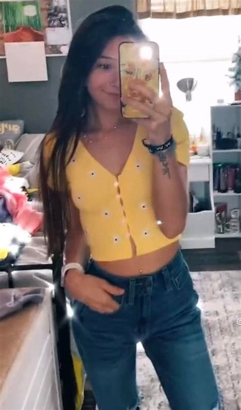 Looking For Someone To Unbutton My Top For Me Scrolller