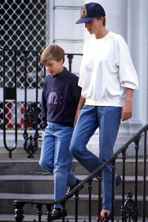 Gallone Dreh dich um sich verhalten diana jeans Folge Rein Pakistan
