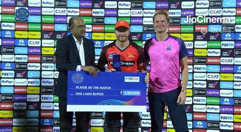 RR Vs SRH Live Score Updates SRH Defeat RR By Four Wickets In A Cliffhanger