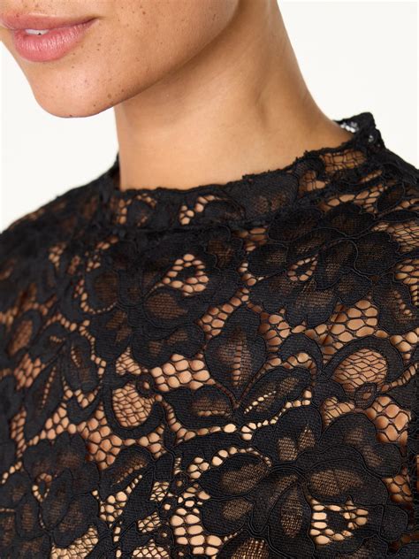 Womens Donne Floral Lace Top In Black Onyx