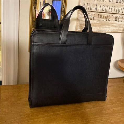 Avery Bags Avery Powercase Color Black Poshmark