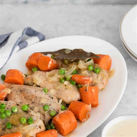 Creamy Crock Pot Chicken Fricassee With Vegetables Recipe