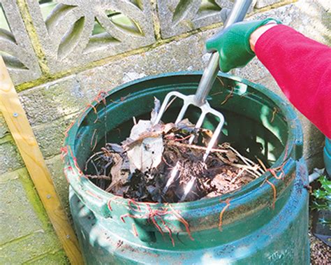 How To Make Compost The Expert Guide Country
