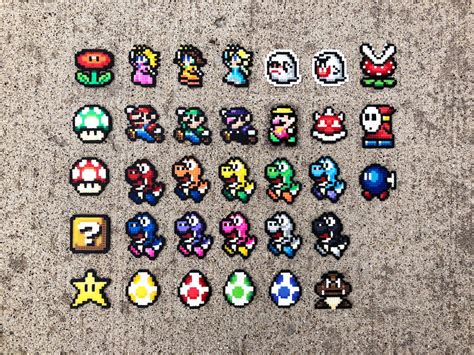 Mario Luigi Waluigi Wario Yoshi Peach Daisy Rosalina Super Mario Perler