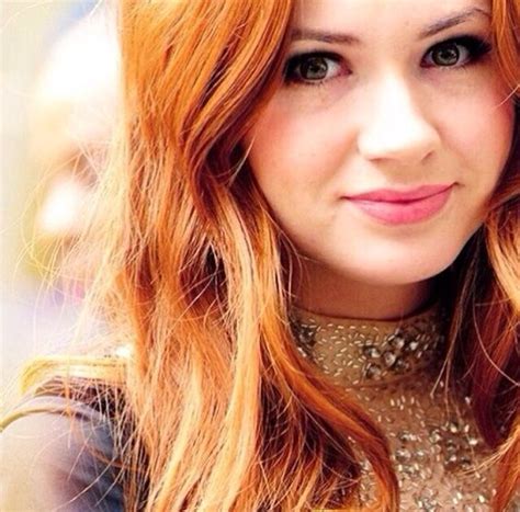 Karen Gillan Strawberry Blonde Hair Color Strawberry Blonde Hair