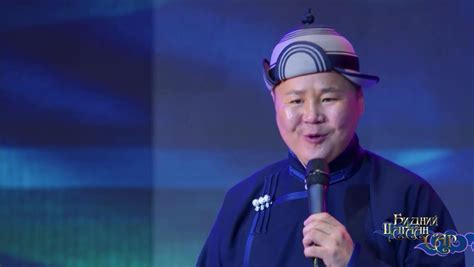 Хилийн чанадад элгэн саднаа бодон суугаа эх нутагтаа дэлгэр шинэлэж байгаа бүхий л