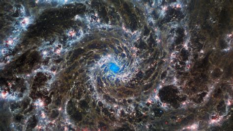 La Espectacular Galaxia Fantasma Y Otros Remolinos Cósmicos Que Ha
