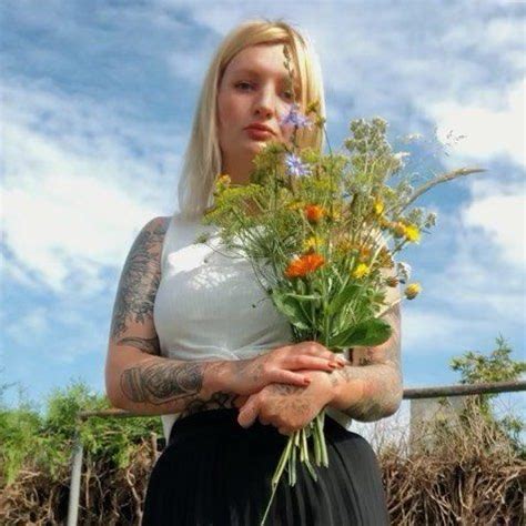 𝐹𝓇𝑒𝓎𝒶 freya midsommar Threads Say more