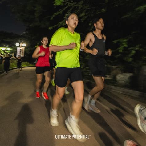 진주쏭 러닝클라이밍 얼티밋 러닝세션 2기 4주차🩵 스트레칭 여공 20k 20k 훈련 하기 전에 혼자 20 뛰어보고