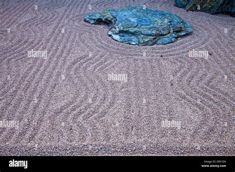 Giardino zen immagini e fotografie stock ad alta risoluzione - Alamy