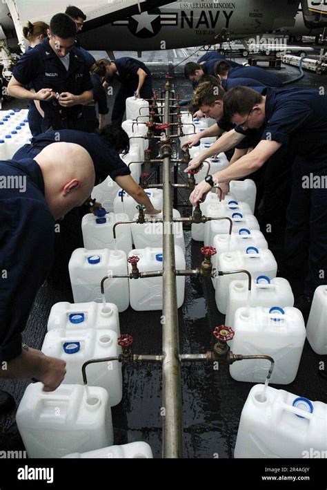 Us Navy Sailors Assigned To The Reactor Department And Repair Division