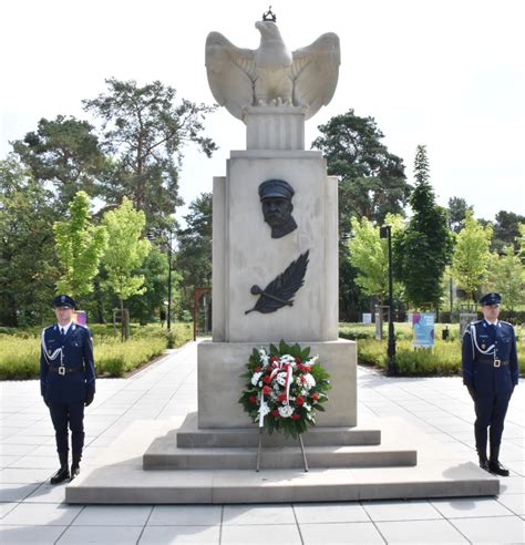 Wczoraj w Komendzie Powiatowej Policji w Otwocku odbyły się uroczyste obchody 104 rocznicy